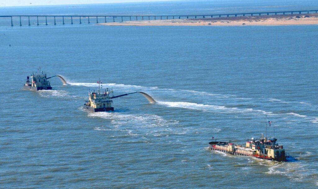 New study: Simplifying decisions for ship channel dredging - Dredging Today