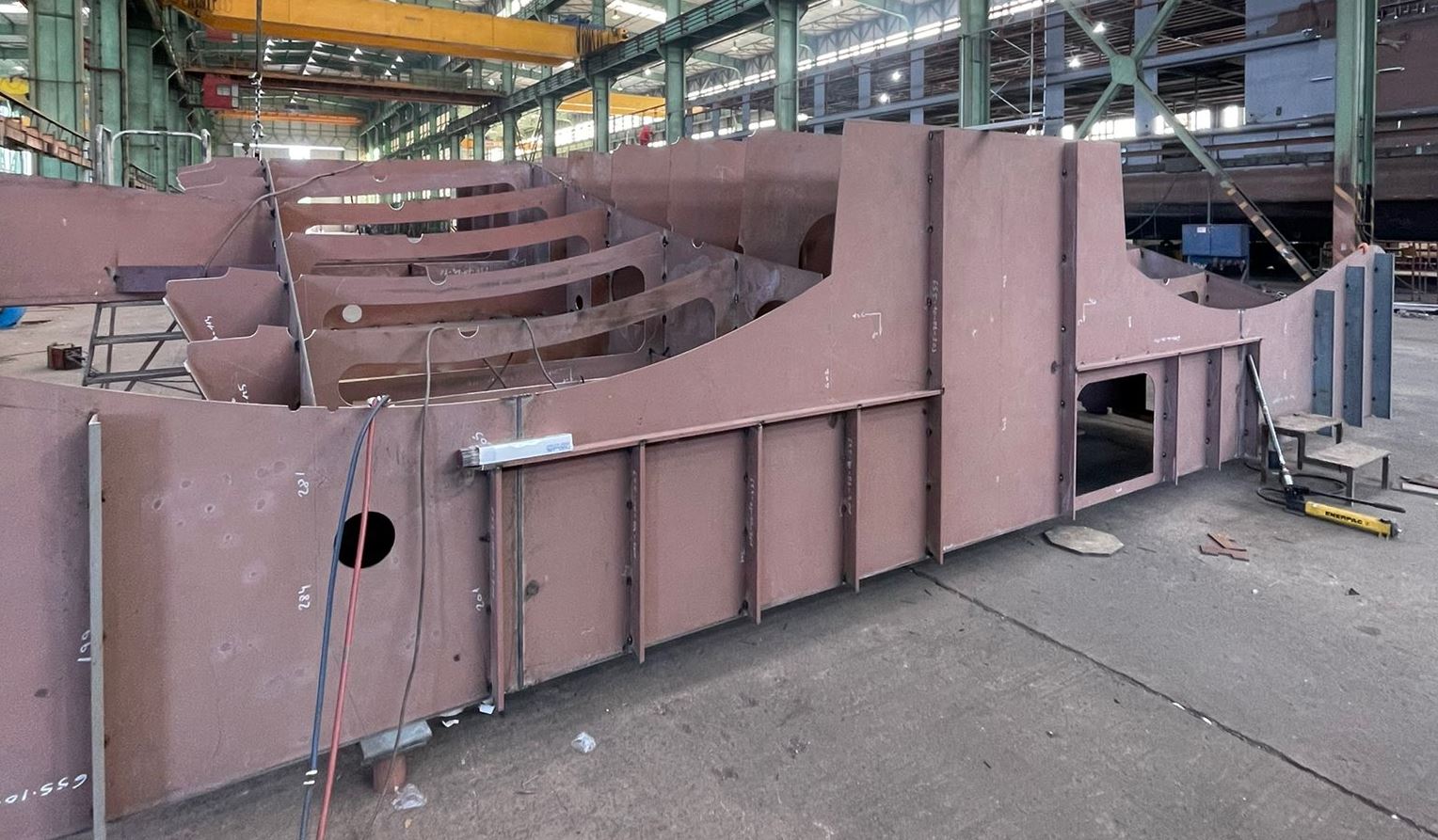 Keel laying ceremony for Van Oord's new water injection dredger ...