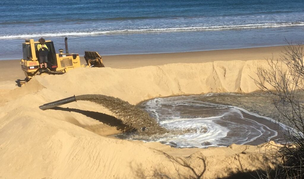 Spotlight on The Entrance channel dredging - Dredging Today