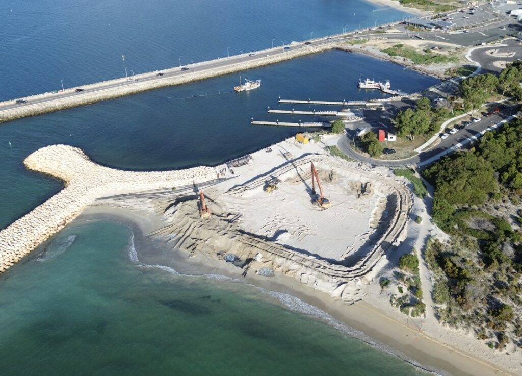 Dredging works underway at Point Peron - Dredging Today