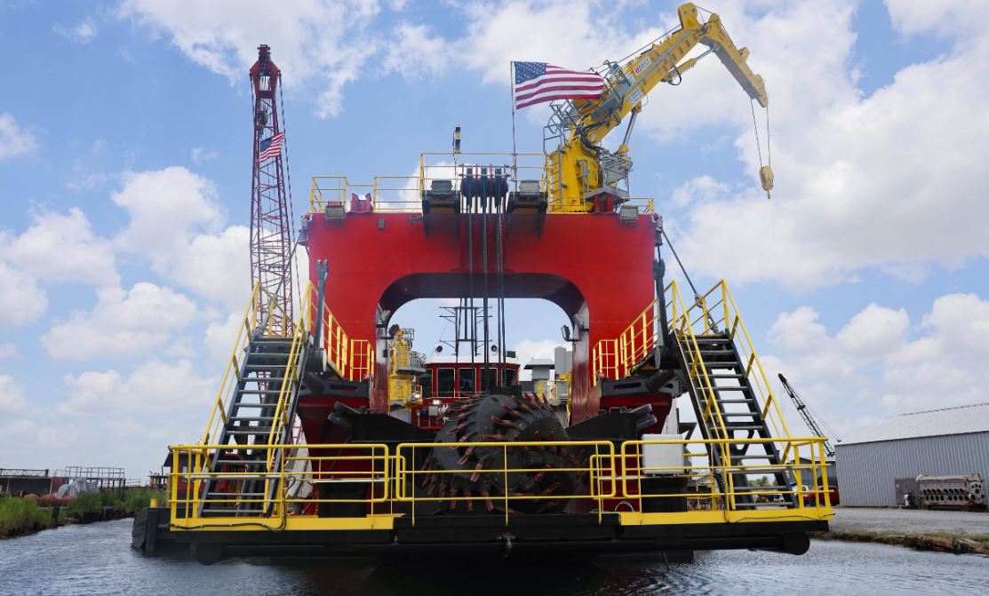 Christening ceremony of CSD Lorraine Hooks (VIDEO) - Dredging Today