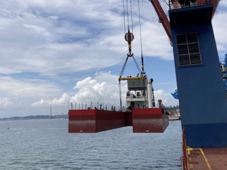 Jhonlin Group takes delivery of Royal IHC Beaver 65 dredger - Dredging ...