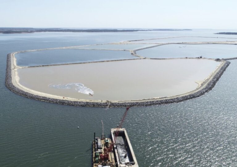 $40M contract awarded for Chesapeake Bay restoration project - Dredging ...