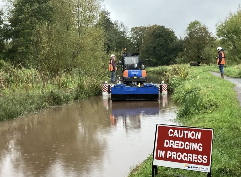 Dredging to remove toxic sediment from Walsall Canal - Dredging Today