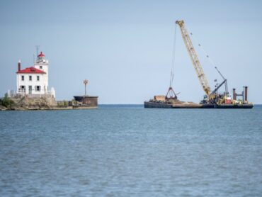 Conneaut and Fairport harbor dredging set for this summer - Dredging Today