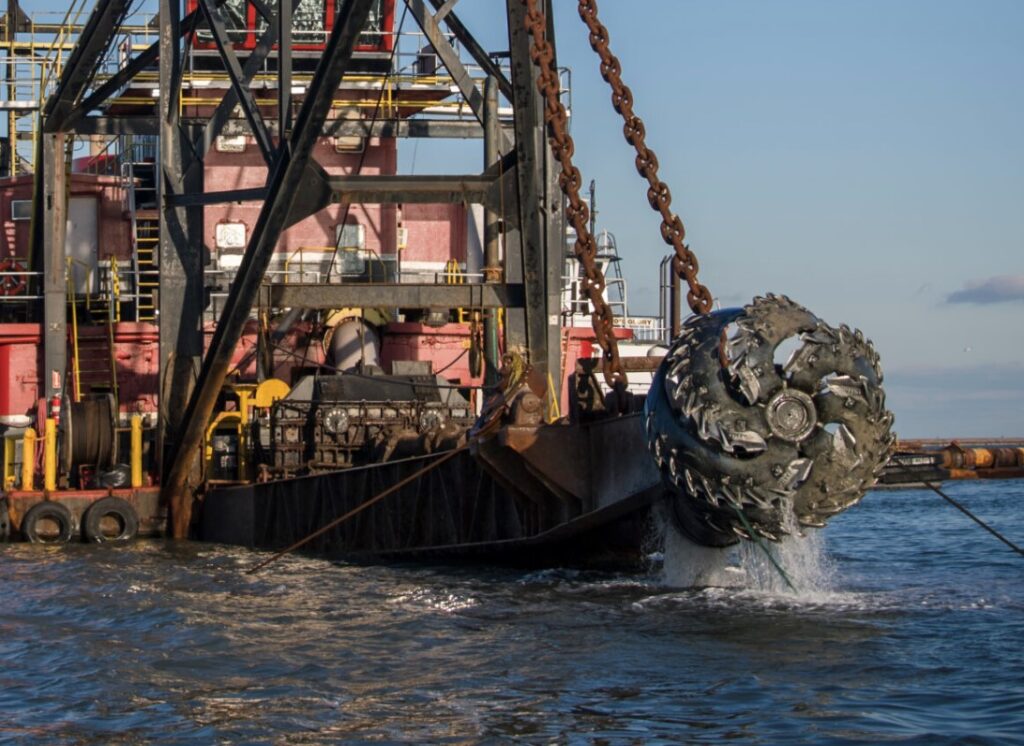 USACE approves $131M for the Houston Ship Channel works - Dredging Today