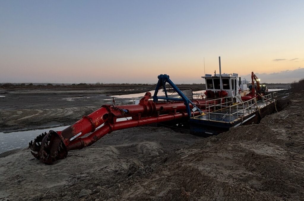 Dredging projects finish on Isle of Palms - Dredging Today